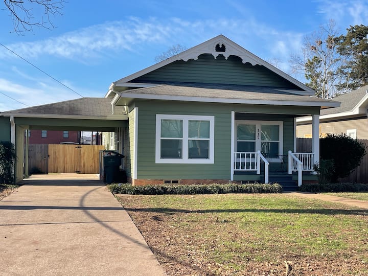 The Pecan On Walker - Nacogdoches, TX