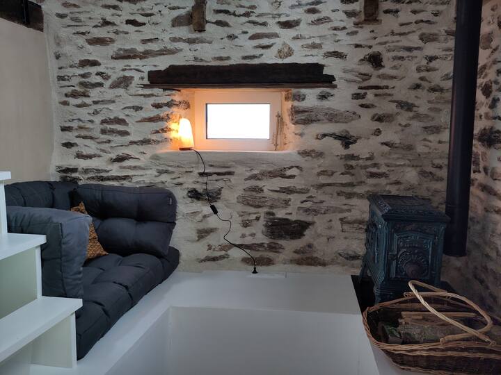 Tiny House Op Terrein Met Panoramisch Uitzicht. - Cantal