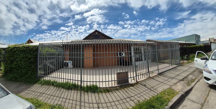 Cercana A Hospital Nuevo, Inacap Y Ruta 5 Sur - Curicó