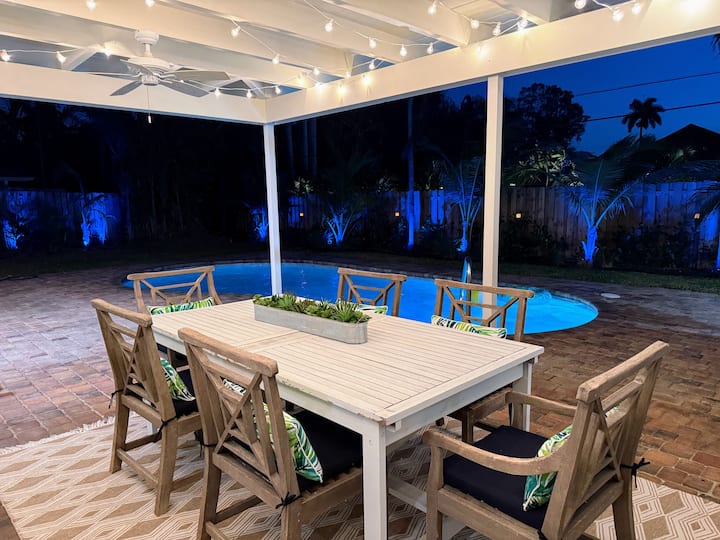 Tropical Coastal Retreat Lg 4/3 *Pool & Beaches* - Stuart, FL