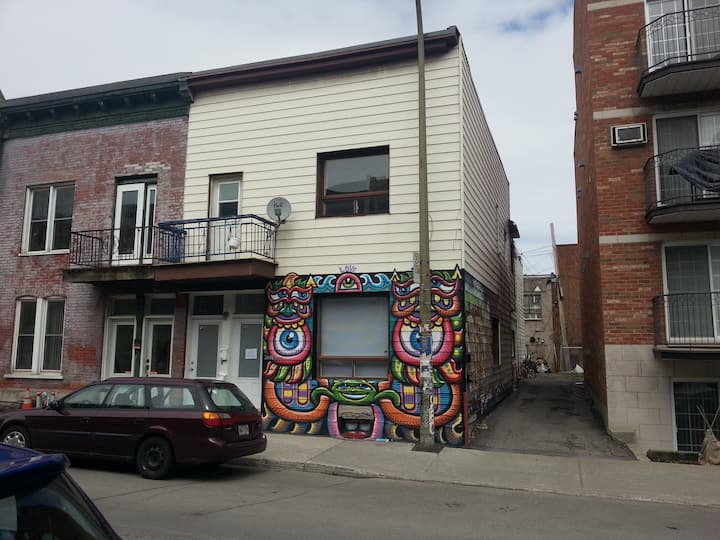 Big Apartment Next To Mont Royal In The Plateau - Montreal