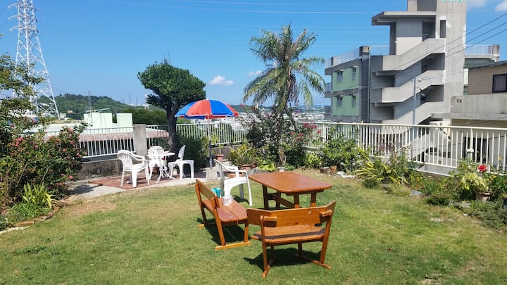 静かで高台の景色の良い家 - Okinawa