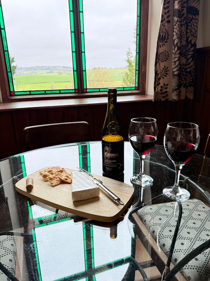 The Old School House - Monmouth