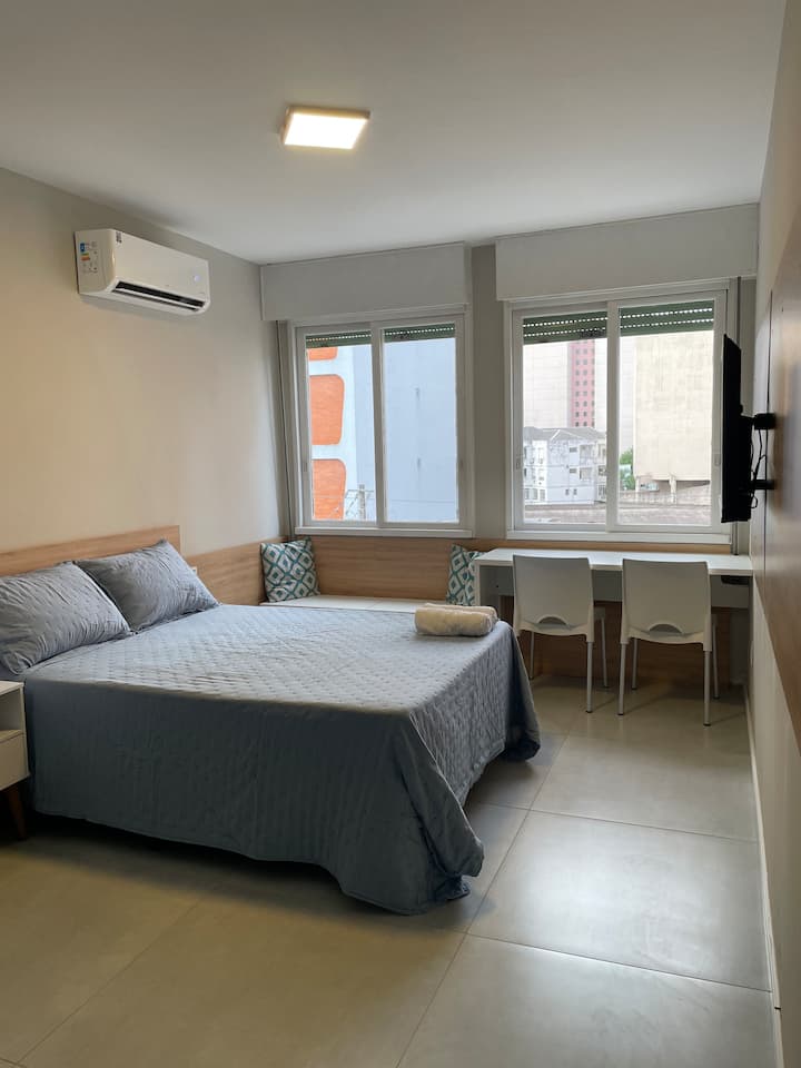 Jk Centro-nh + A/c + Espaço Home Office + Novinho - Novo Hamburgo