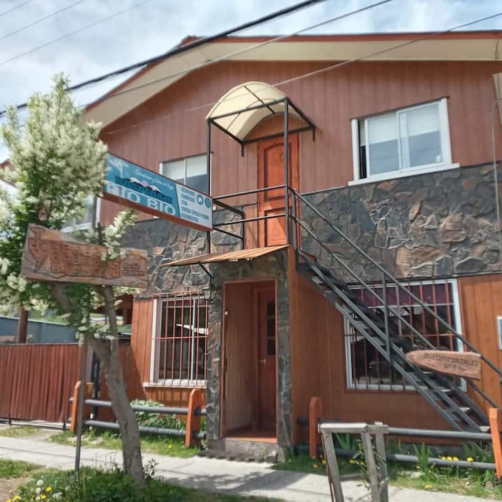 Hostal Y Cabañas Casa De Pesión Y Residenciales - Lonquimay