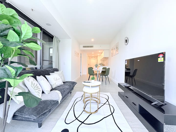 Brand New Settled Apartment，cbd，pool & Gym，free P - Canberra