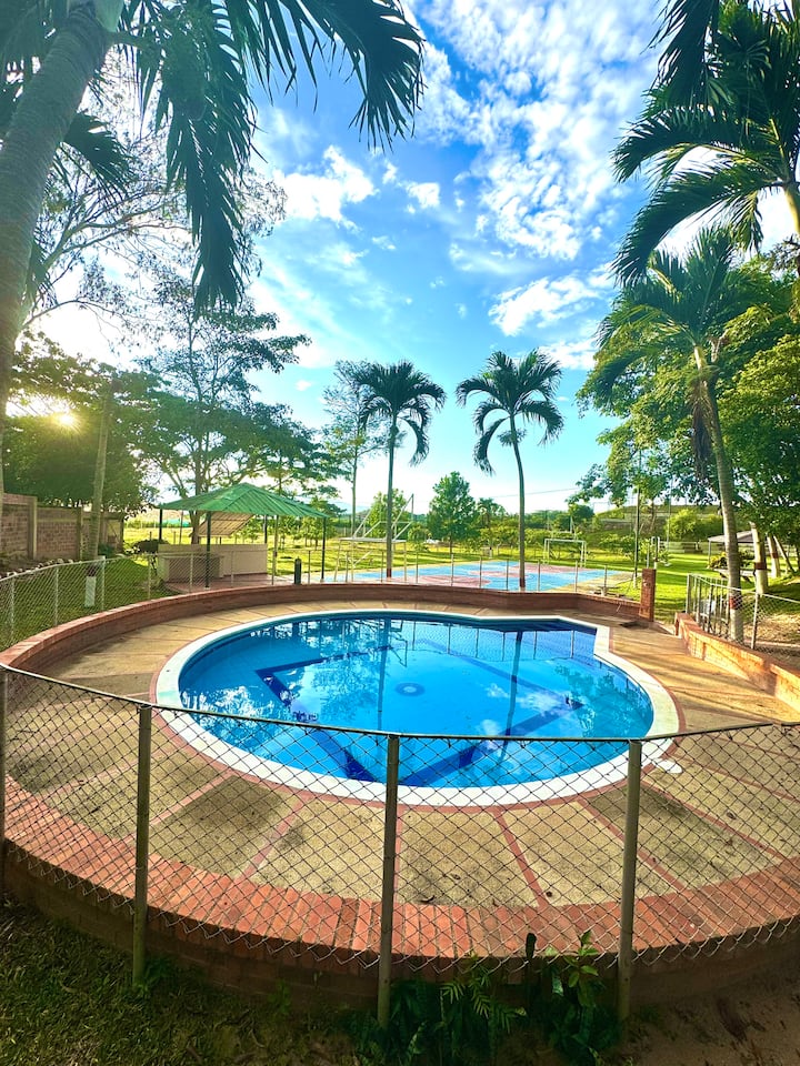 Bienvenidos A La Hacienda Torcoroma - Floridablanca