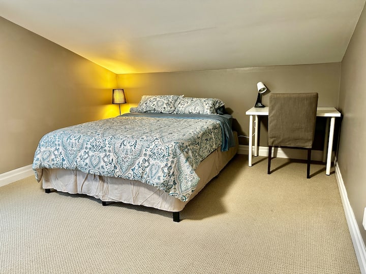 Guest Suite 2
Cozy & Quiet - Port Elgin