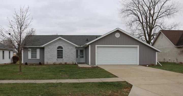 Traveller12.18 - Bryan, OH