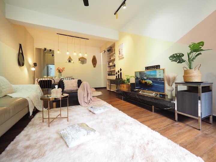 5-min To Zhongxiao Dunhua Mrt｜spacious 3br Home - Taipei