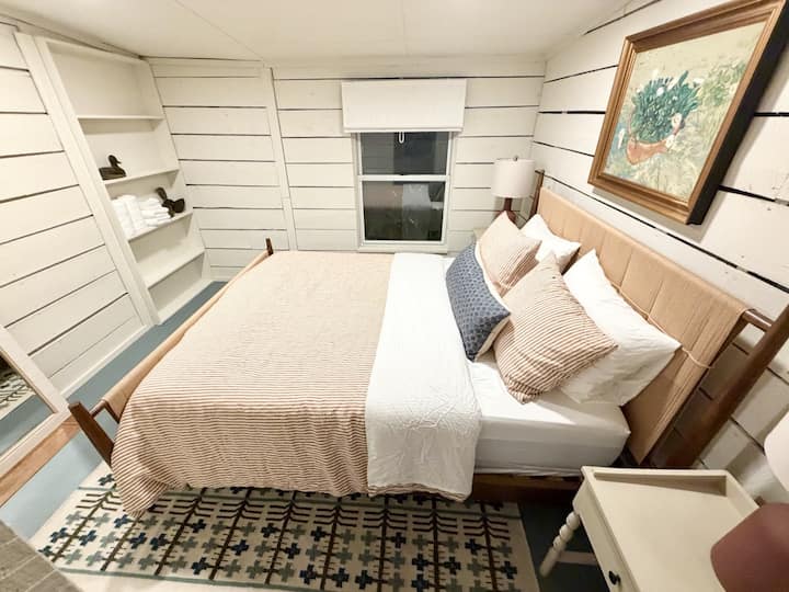 Plum Point Cottage #21 - Chesapeake Beach, MD