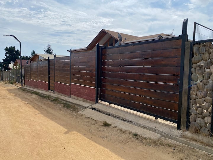 Arriendo Amplia Y Hermosa Cabaña En El Tabo - El Tabo