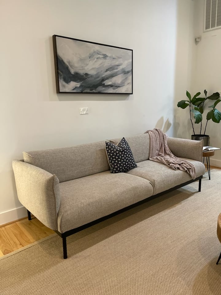 The Juniper • E. Downtown Houston - Houston, TX