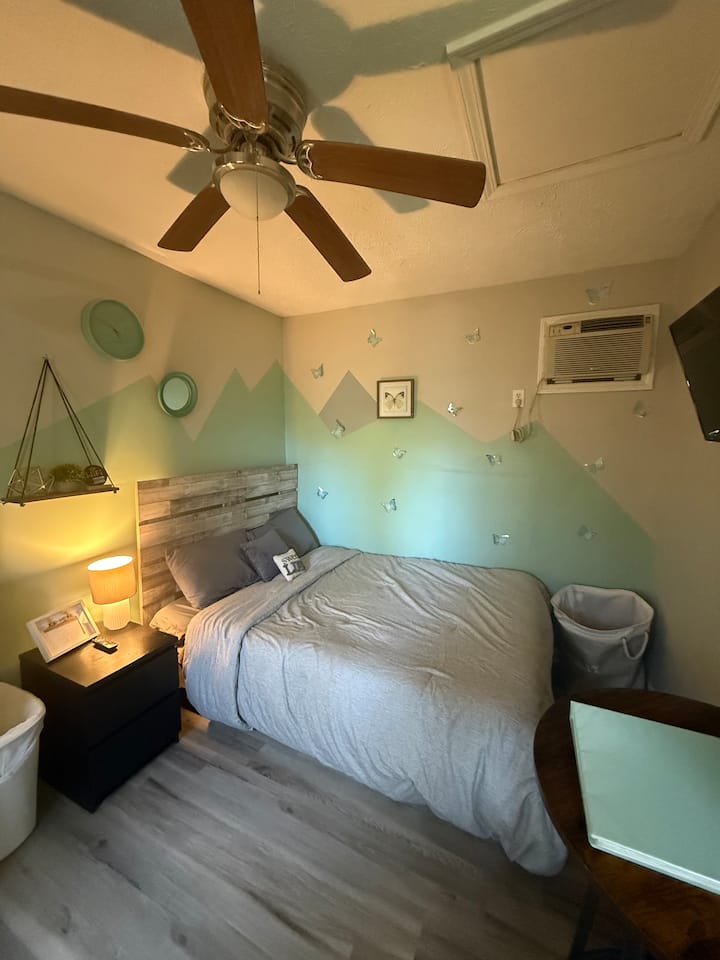 The Cozy Cottage - Fayetteville, NC