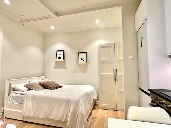 Majorstuen! Beautiful Room For Rent In Oslo - Oslo