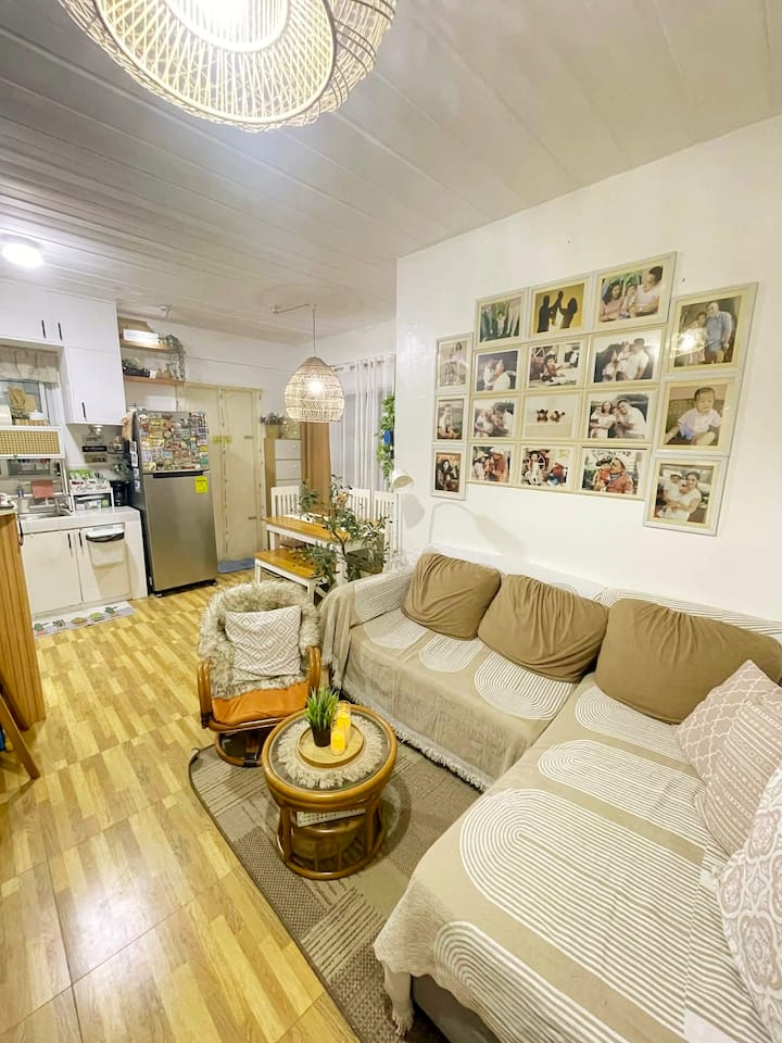 La Casa Abetchuela - Pili