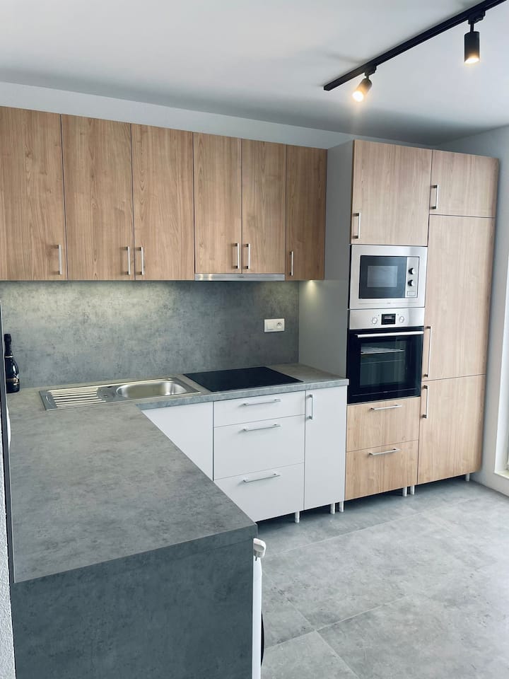 Long / Short Term Rental - Cosy, New, Well Located - Liptovský Mikuláš