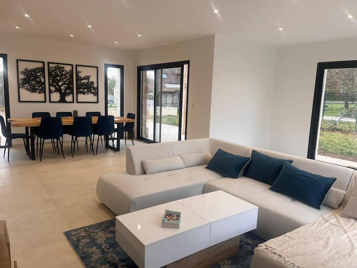 Villa Fontaine - Maison Neuve 150 M² Au Calme - Poitiers
