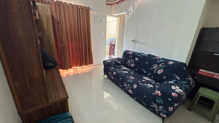 Open Space Beautiful Flat - Bhiwandi