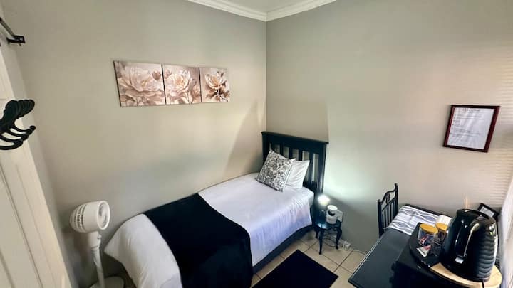 Shalom Suite - Louis Trichardt