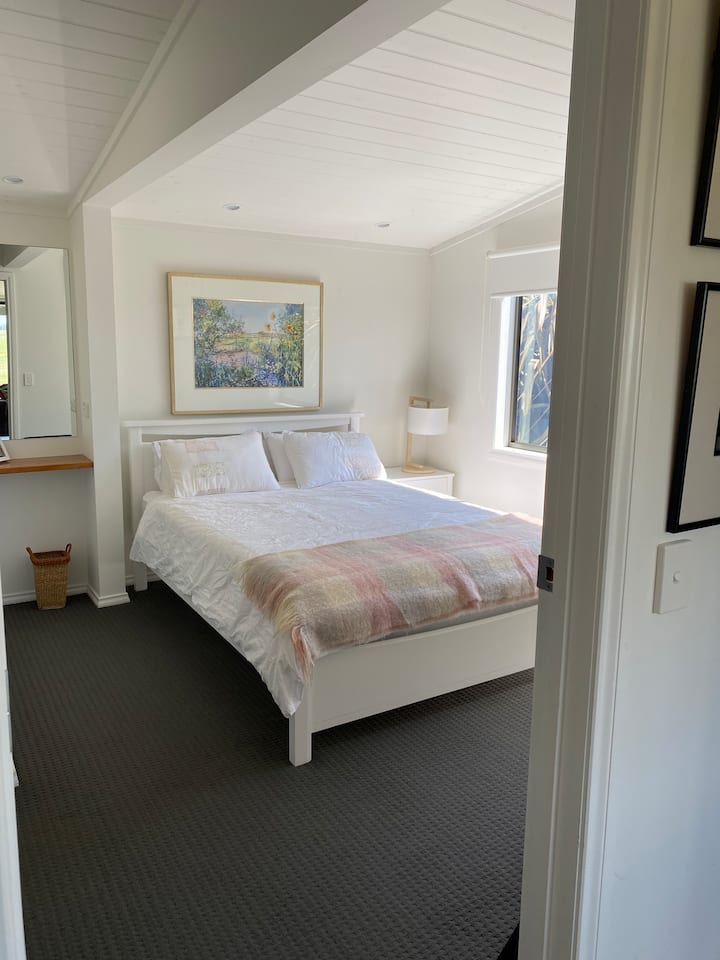 Four Winds Cottage One - Port Fairy