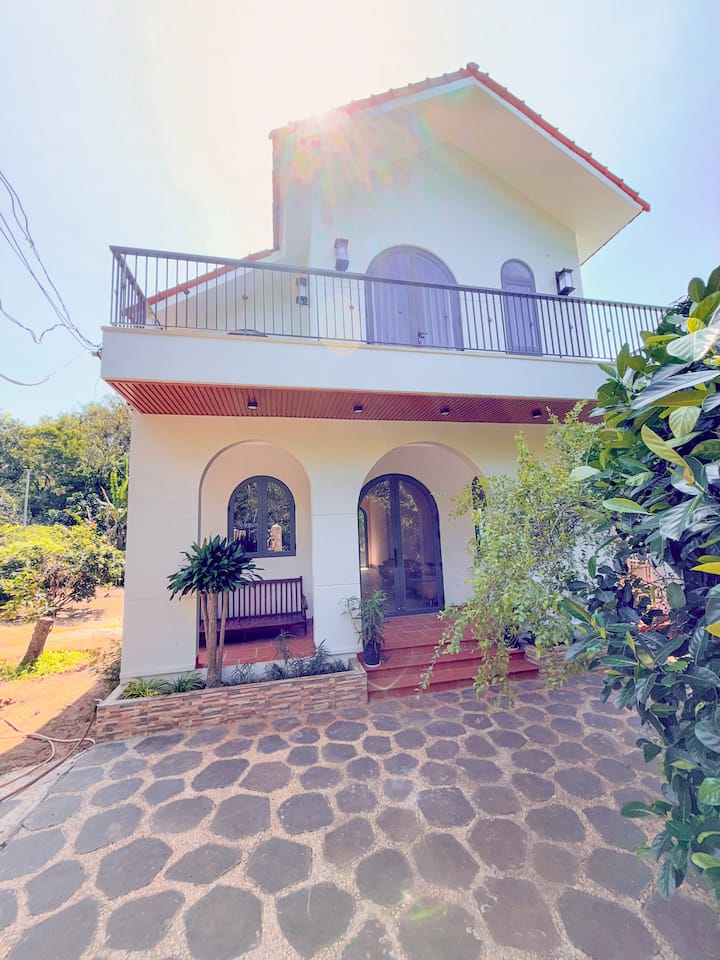 Hoà Mình Vào Thiên Nhiên để Tâm Hồn Nghỉ Ngơi - Long Hải