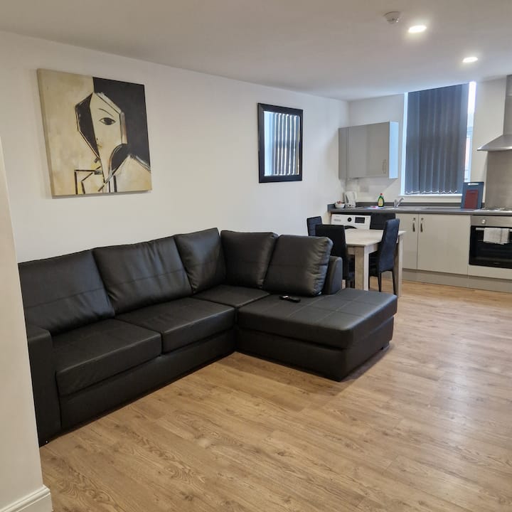 Two Bedroomed Apartment - Beverley, UK