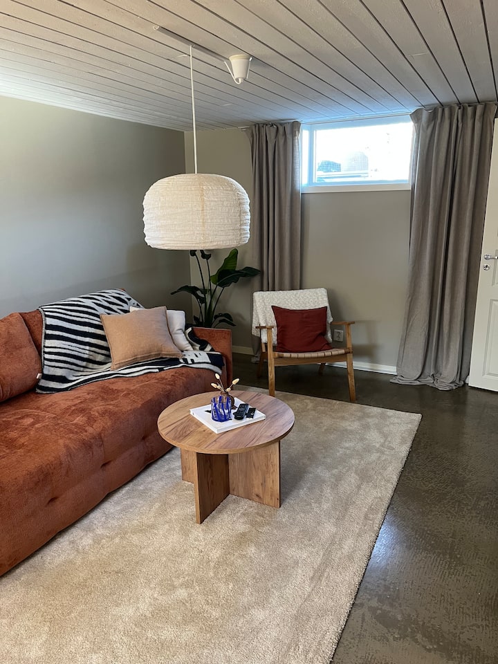 Mysig Källarlägenhet Med Egen Ingång - Umeå