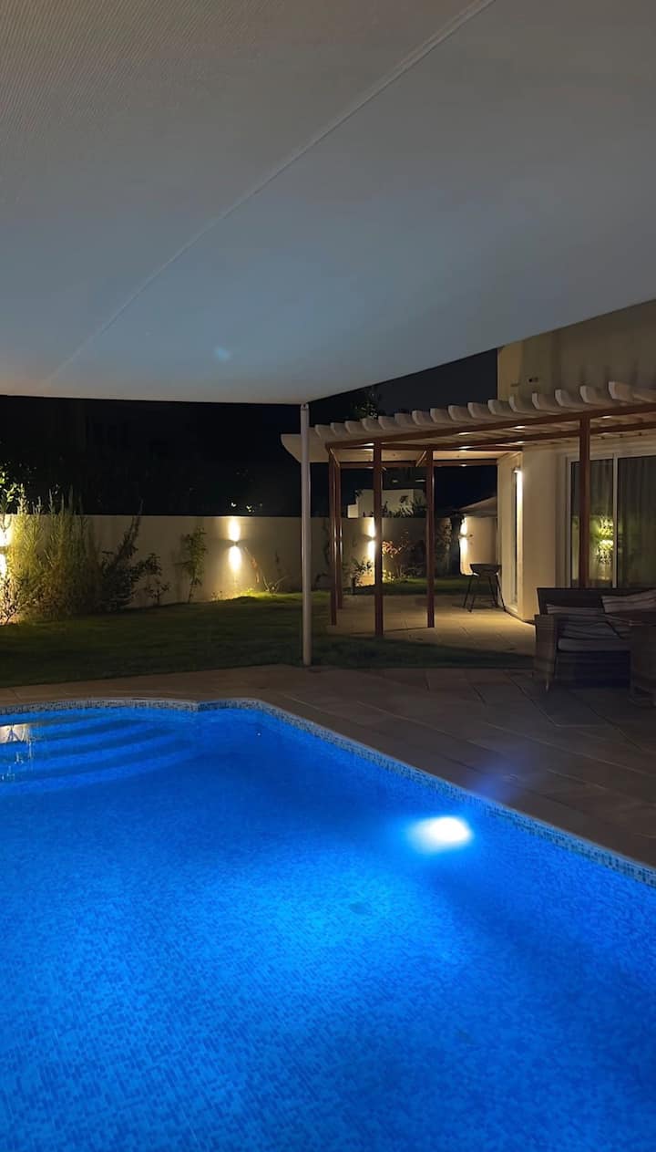 بيت جميل و مناسب للعائله و قريب من المطار - Mascate