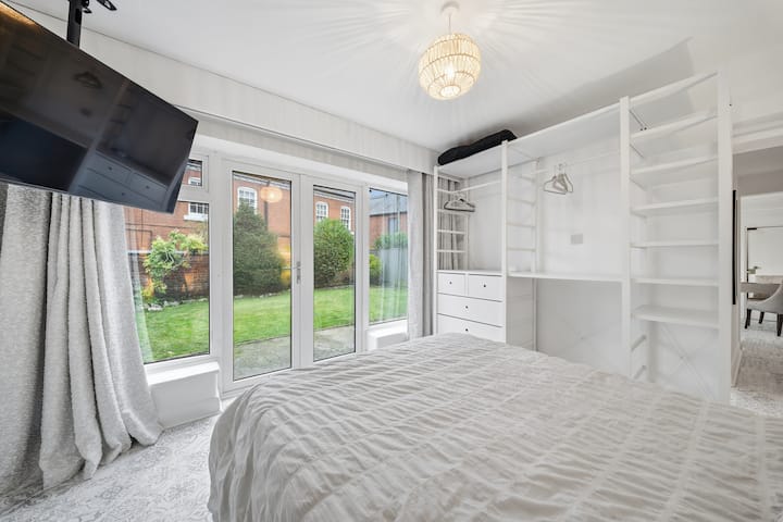 Garden Studio - Knutsford