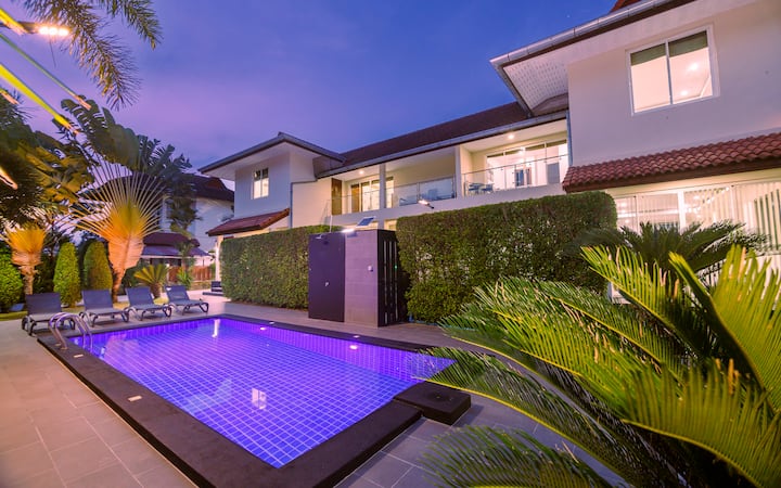 Luxury 3br Villa | Jacuzzi • Pool • Gym • Bbq - Thailand