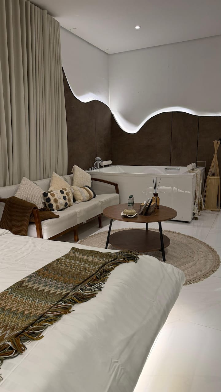 استيديو بجاكوزي بمجمع امام البحر - Dammam