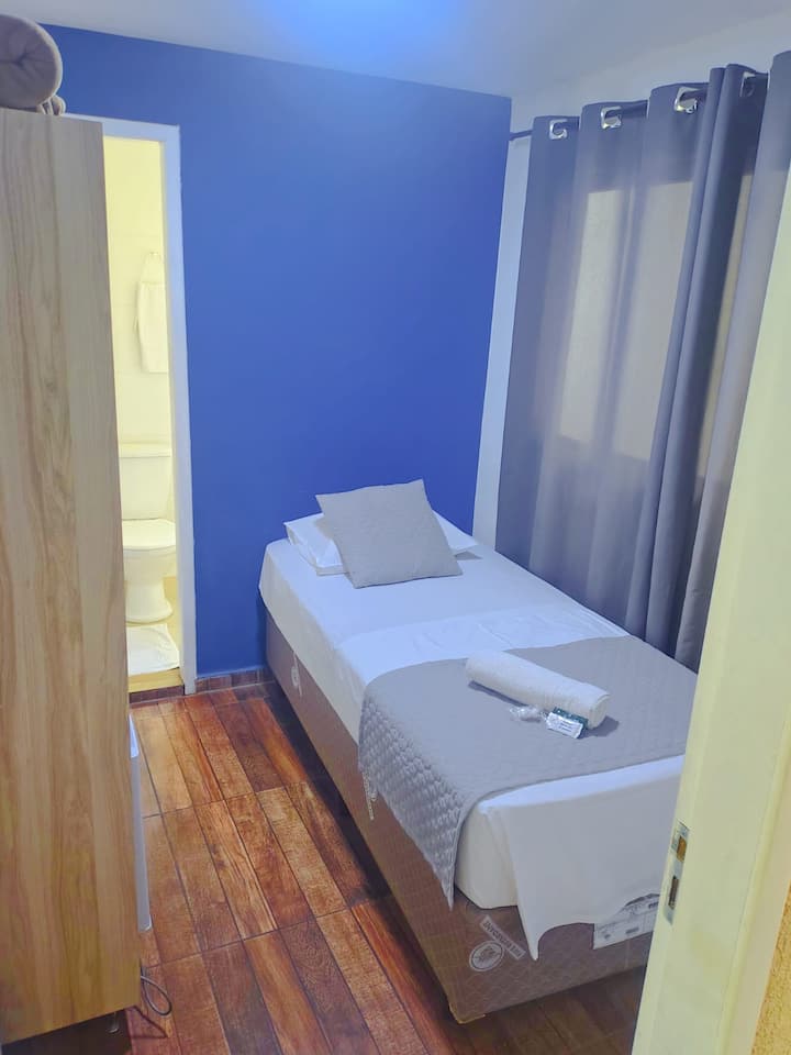 Quarto Single - Hotel Mão De Fátima - Aparecida