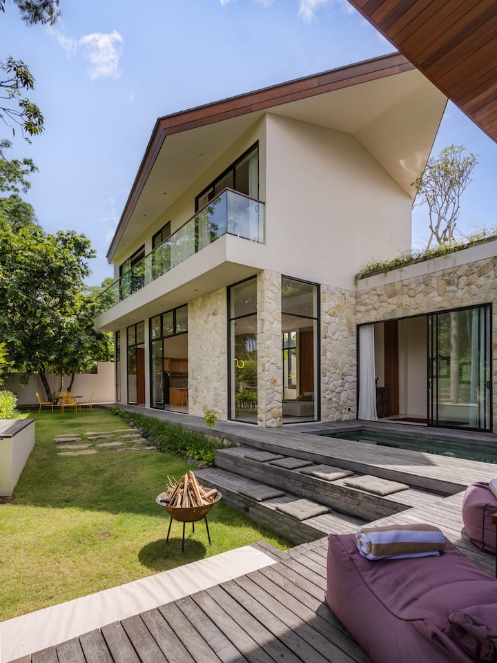 500 Sqm Luxury 2br Villa W/private Pool And Garden - Australia