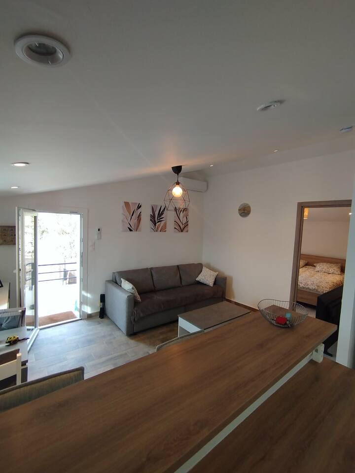 Appartement Dans La Campagne - Le Beausset
