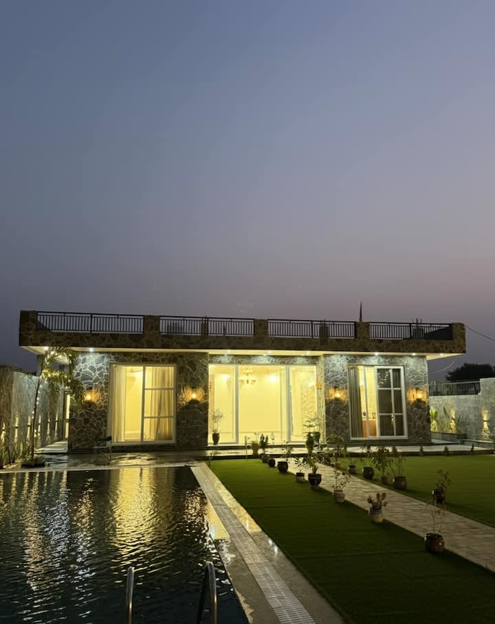 Your Private Retreat Away From The Hustle & Bustle - Chomu