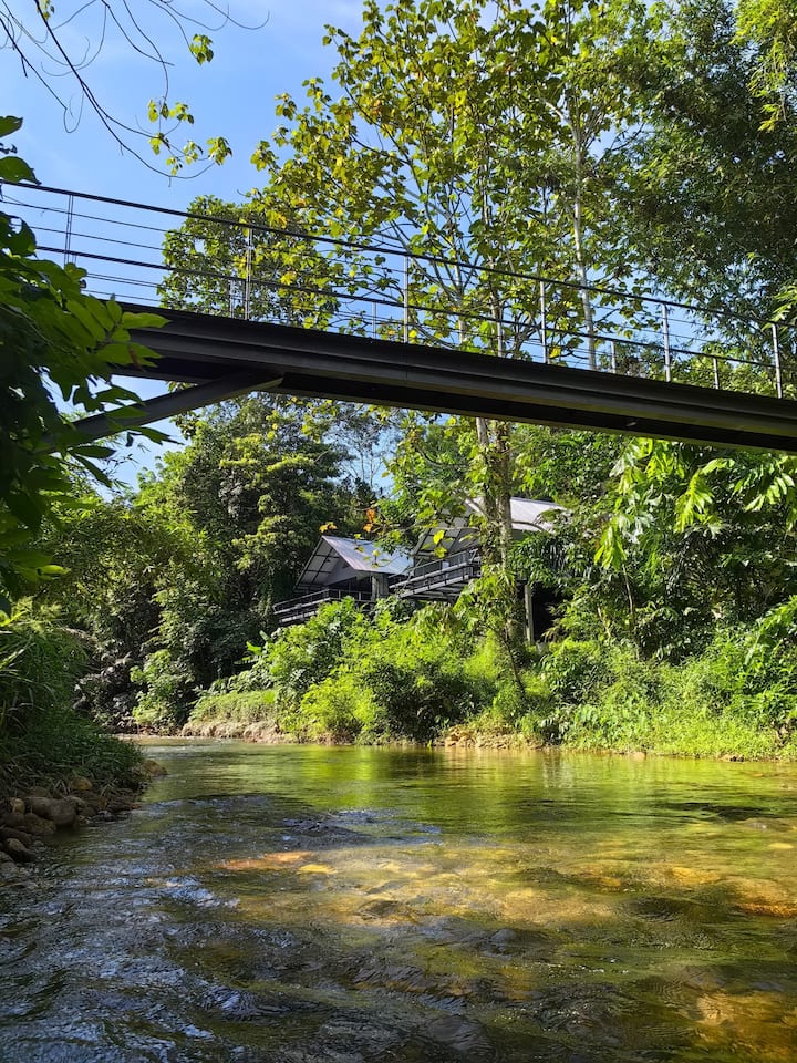 Kanopi Kalong
Riverside Tented Villa 1, Ulu Yam - Pahang
