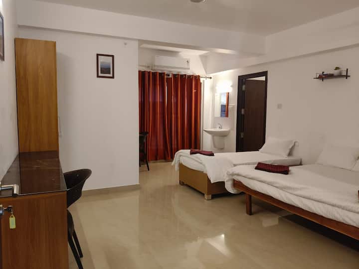 Ac Flat In Thrissur Round - 101 - Padmam Srvc Apts - Thrissur