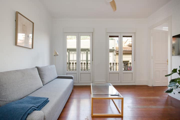 Apartamento En Casco Viejo Ideal Para Trabajo - Bilbao