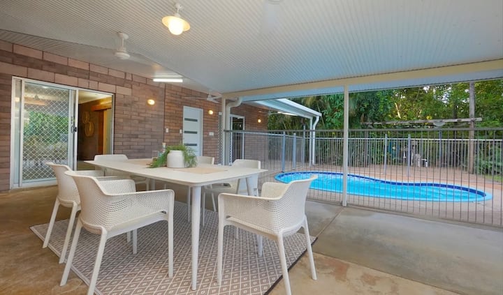 The Coco Hut - Casuarina