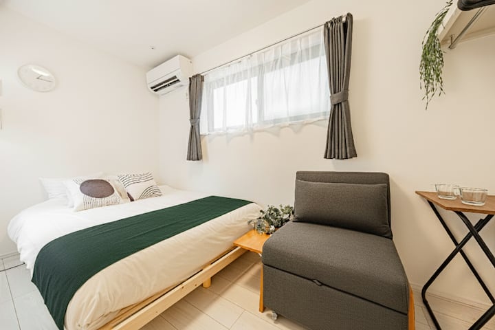 【新宿駅まで5分/渋谷駅まで10分/池袋駅から徒歩5分】静かなエリア/3名様/ダブルベッド1台 - Ikebukuro