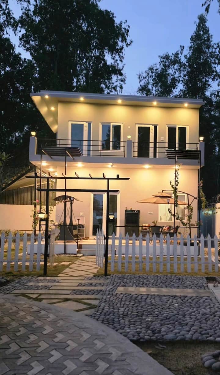 Tyagi's - A Perfect Place For Weekend Getaways - Garh Mukteshwar