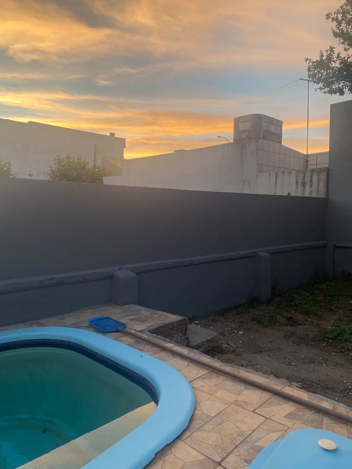 Casa Com Piscina A 1 Quadra Da Av Rio Grande - Rio Grande