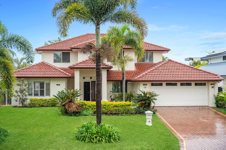 Beautiful Large Home Within Coastal Moreton Bay - レッドクリフ