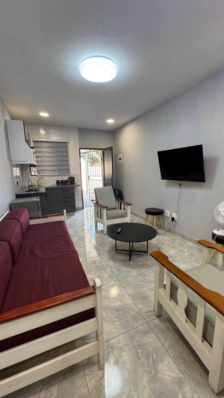 Comfortable Private Furnished Room - Vanderbijlpark