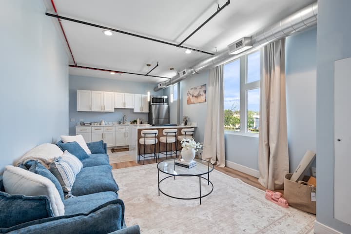 Beautiful Bright 2 Bed - Near Downtown Chicago - Chicago