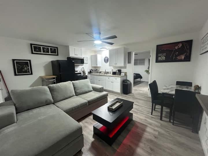 The Secret Hideaway - Laughlin, NV