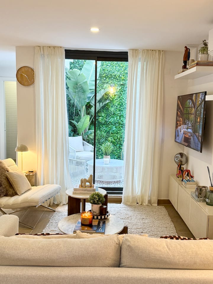 Luxury Townhouse W/garden Cascais Historic Center - Cascaes