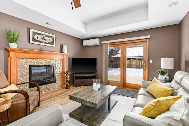 Dog-friendly Home In Billings Park Near Duluth - Duluth, MN