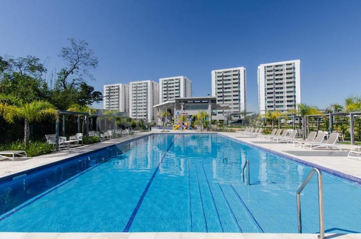 Hermoso Departamento Moderno En Condominio De Lujo - Limpio